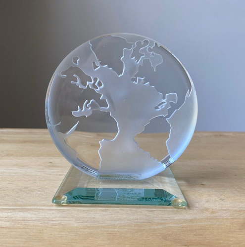 Vintage MILON TOWNSEND ART GLASS Disc Shaped Etched Globe Paperweight ...