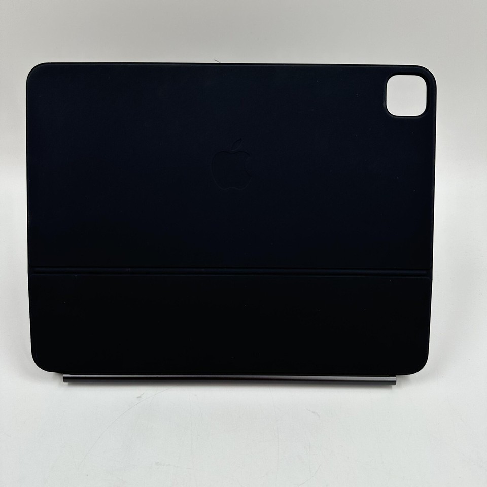 Apple iPad 13-inch Magic Keyboard A2974 (M4) Black - Excellent ...