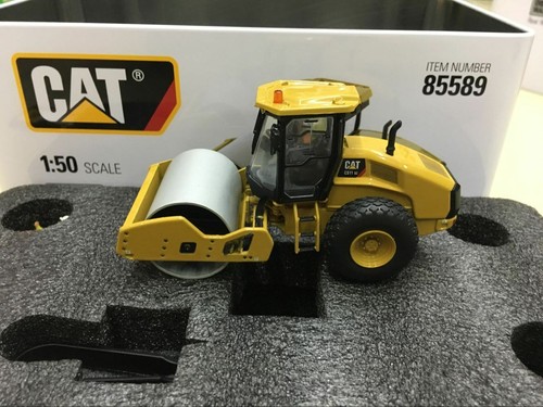 Caterpillar Cat CS11 GC Vibratory Soil Compactor 1/50 Diecast Masters ...