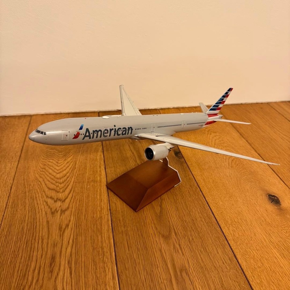 Aviation model American Airlines Boeing 777-300ER 1/200 model | eBay ...