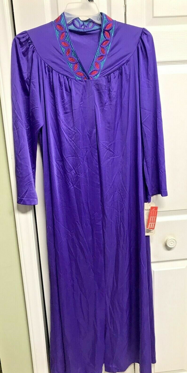 Vintage Shadowline Long Nylon Snap Front Robe Purple … - Gem