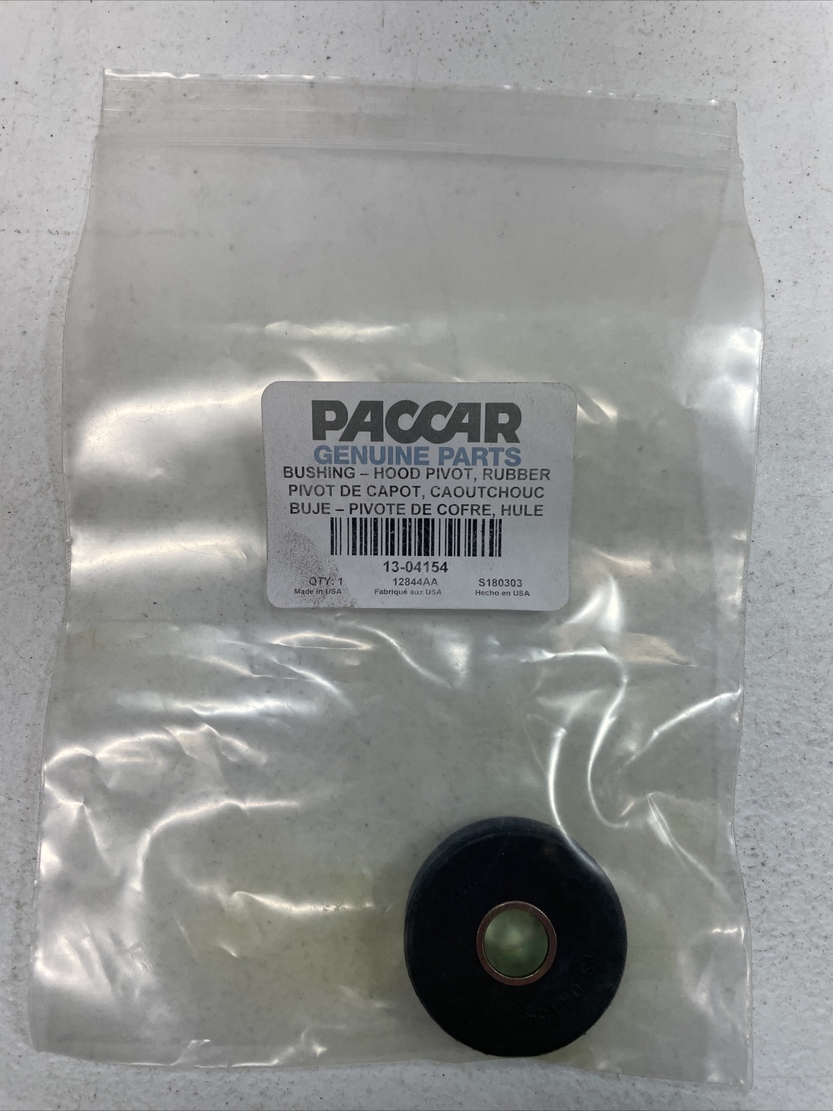 New Paccar Bushing - Hood Pivot , Rubber Part # 13-04154 , 1 Per Pack ...