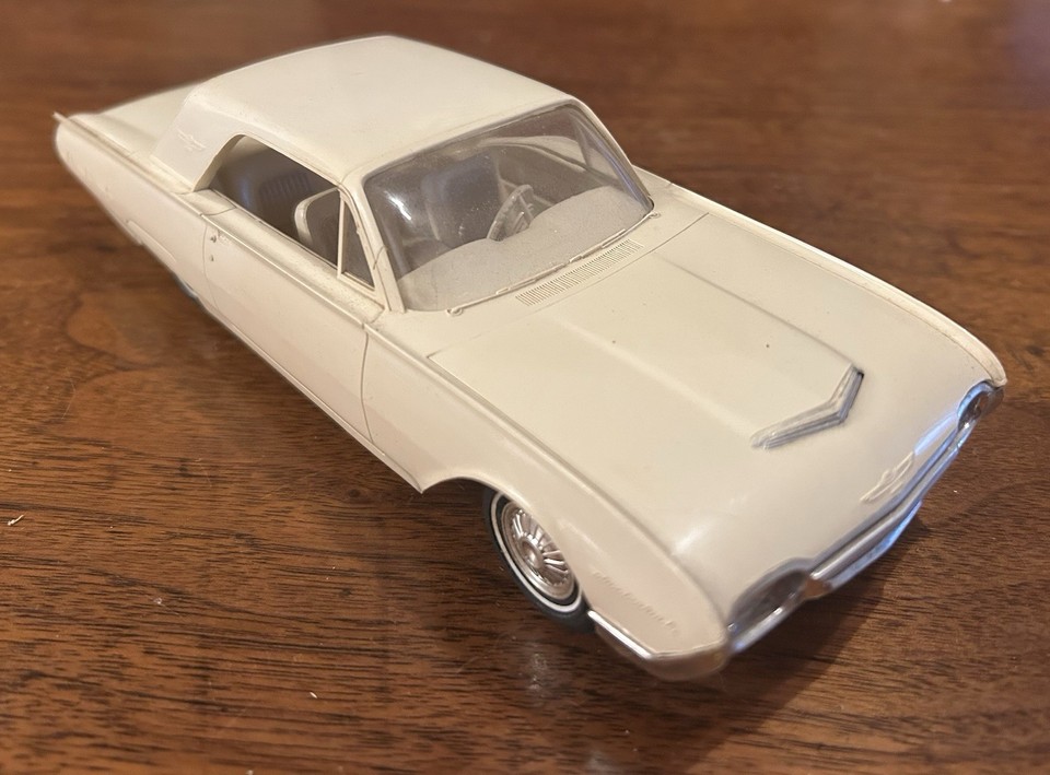1962 Ford Thunderbird Promo Car, Cream, 1/25 Scale | eBay