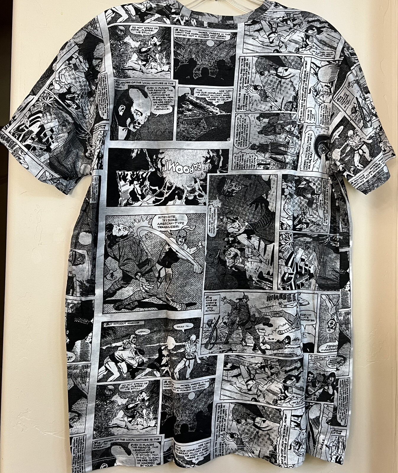 Original Gravity Men’s “HYPE” Comic Strip Graphic Nov… - Gem