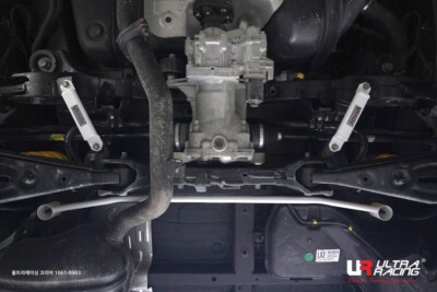 Ultra Racing Rear Strut Bar Lower For Hyundai Palisade 2020-On URKR-RS4 ...