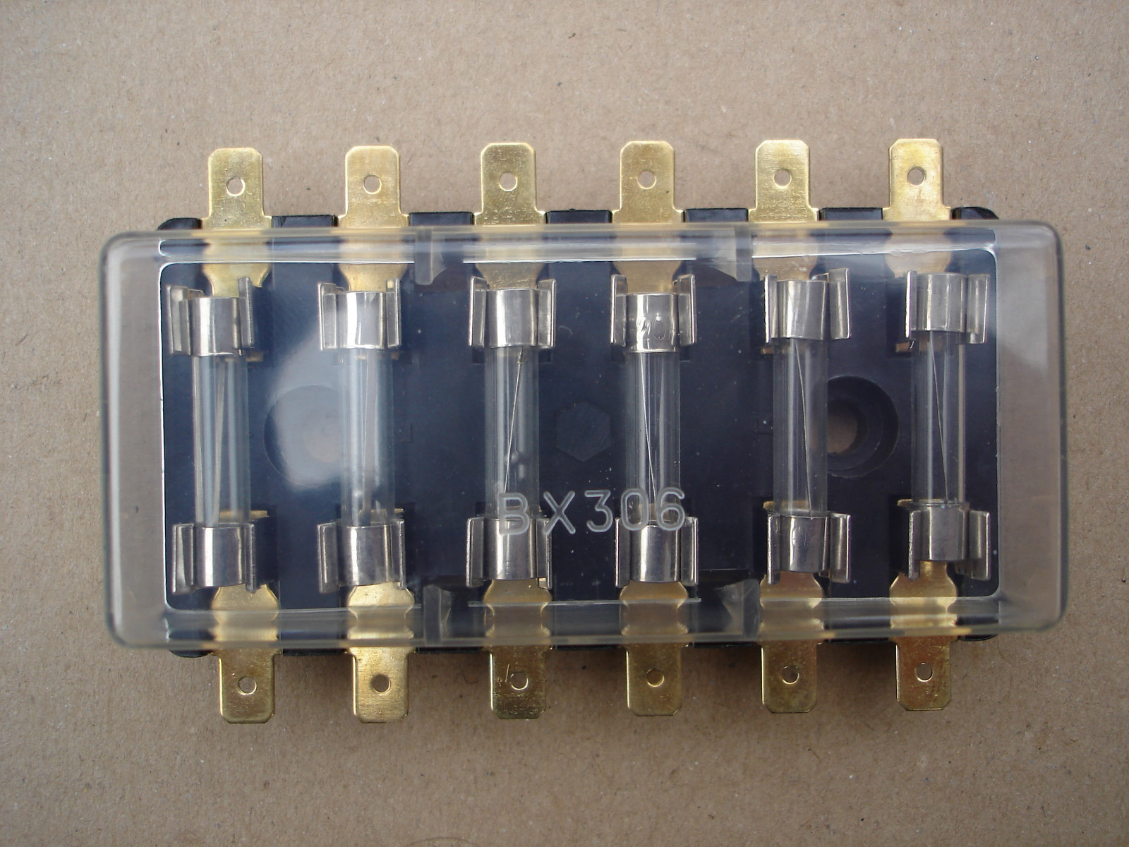 Classic Type 6 Way Fusebox Glass Fuse Box Holder Universal Standard ...