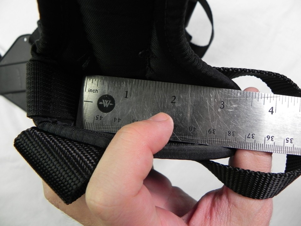 Uncle Mikes Sidekick Vertical Shoulder Holster Size 3 Black Made In USA ...