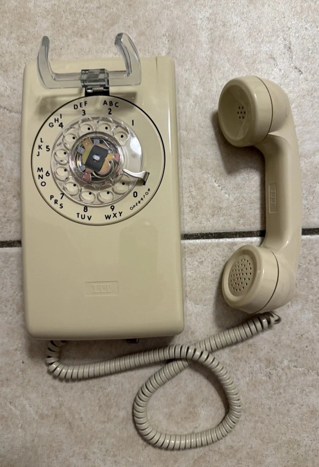 ITT corporation Rotary Dial Wall Phone Tan Beige Bell System Vintage ...