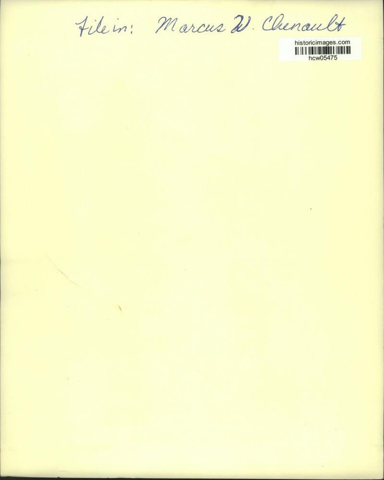 1974 Press Photo Marcus H. Chenault with Newsmen at his Dayton, Ohio ...