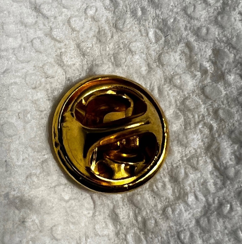 Kansas City Chiefs Retro Logo Lapel Pin great for hats , vests , shirts ...