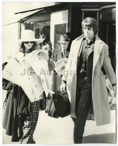 Warren Beatty and Michelle Phillips - Vintage 8x10 by Peter Warrack | eBay