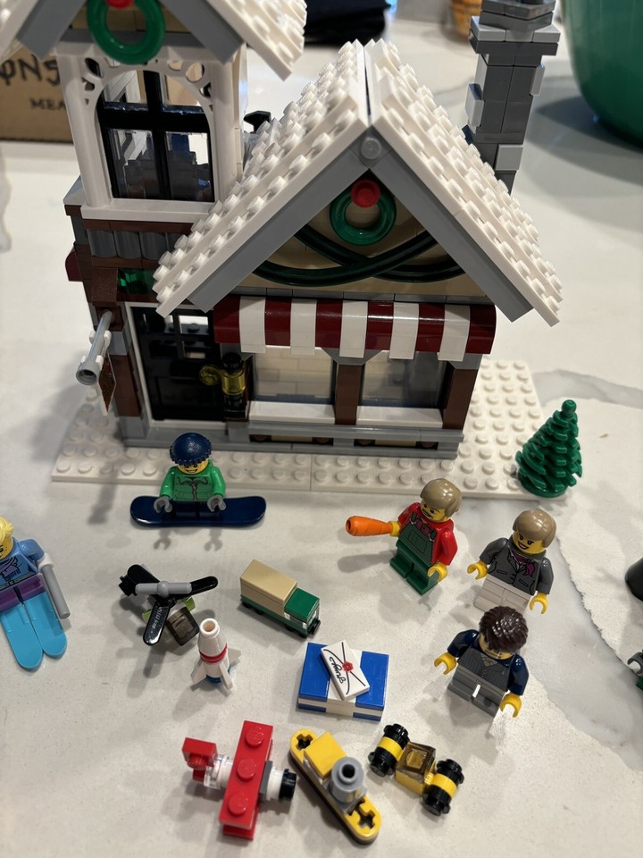 LEGO Winter Village Toy Shop 10199 Near Complete #1 | eBay