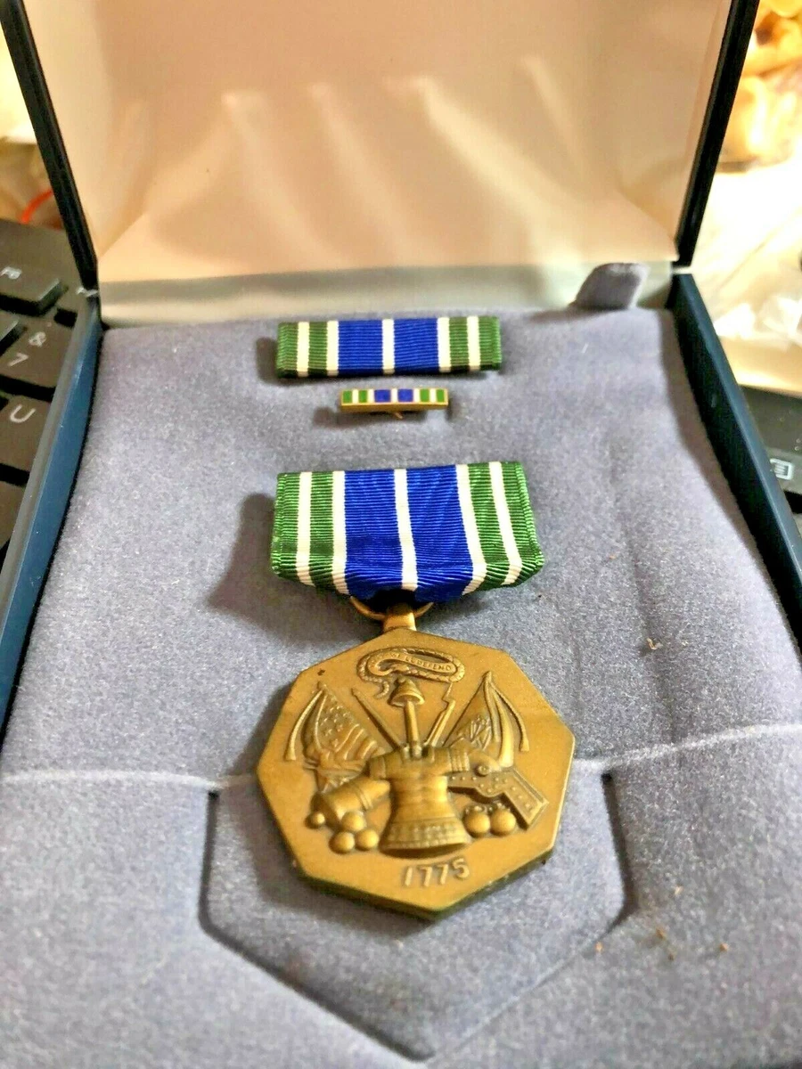 Military Awards And Decorations Medals Army | Shelly Lighting