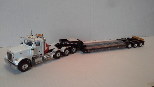Peterbilt 367 4 Axle Tractor w/ 3 Axle Lowboy by 1st Gear 1:50 scale ...
