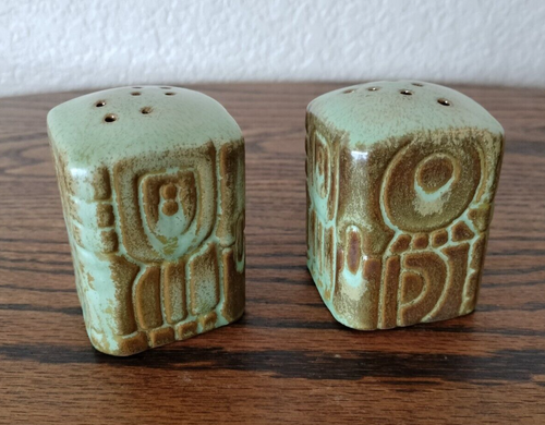Vintage FRANKOMA Pottery Prairie Green Mayan Aztec Salt & Pepper ...