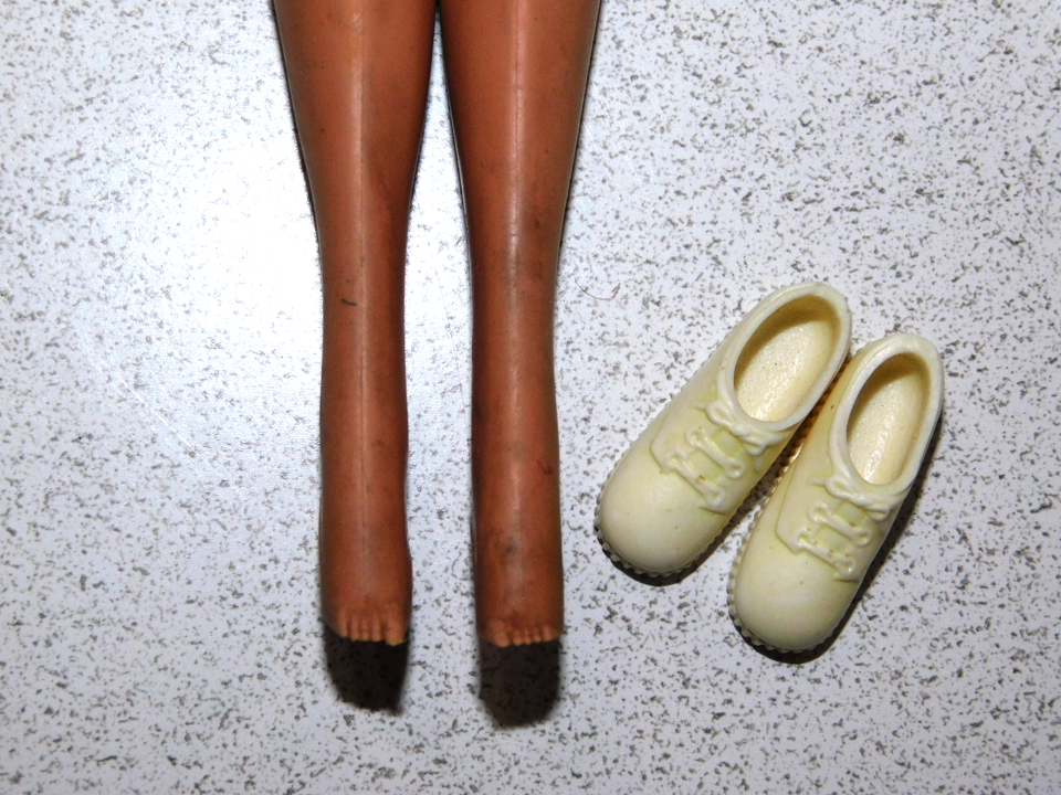 Barbie: VINTAGE Redhead 1972 YELLOWSTONE KELLEY Doll No Box! | eBay