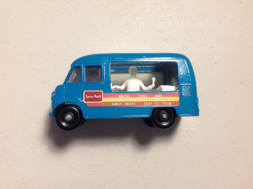 Lesney Matchbox No 47 Commer Ice Cream Canteen Blue Diecast Truck-New ...