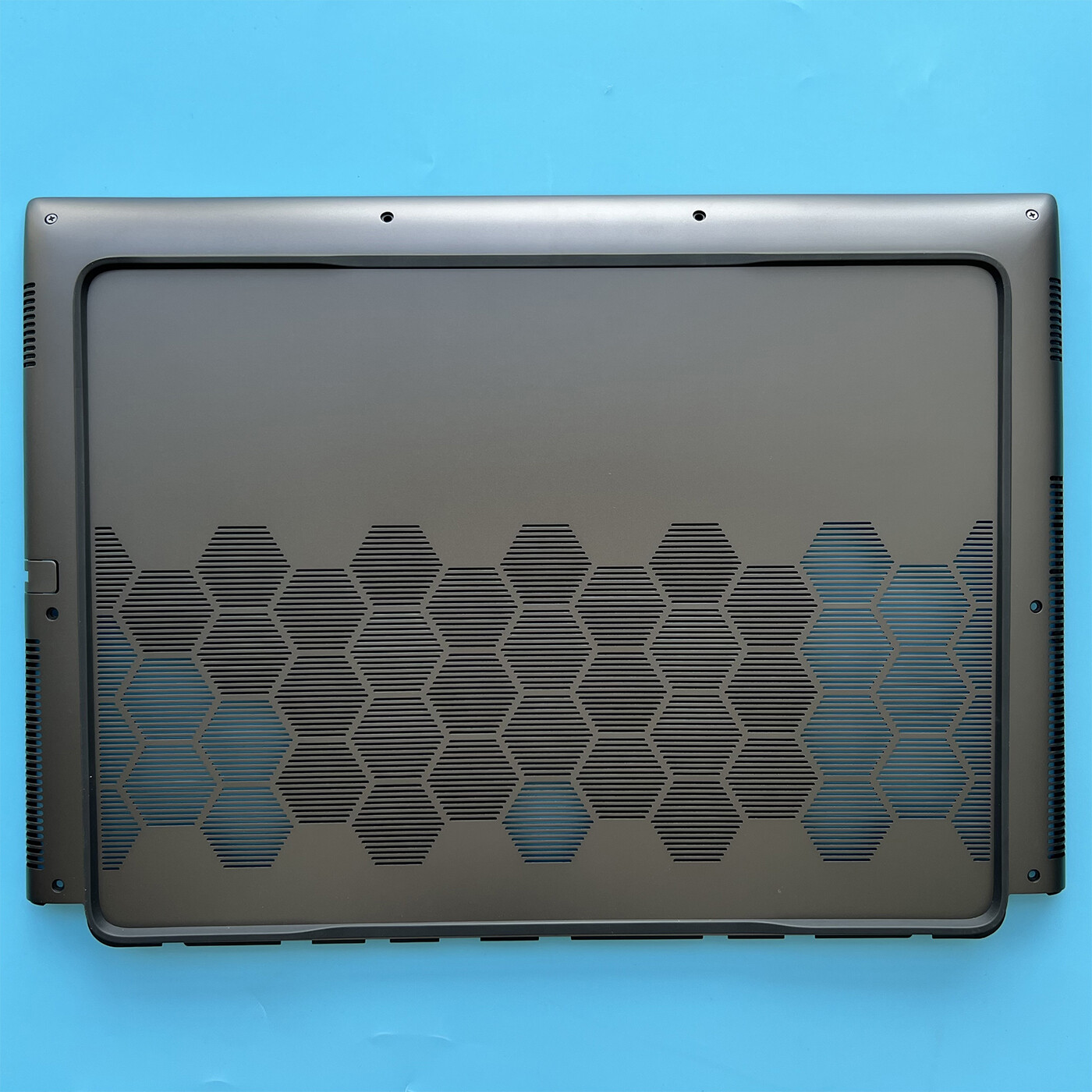 New Base Bottom Cover Lower Case Black For Dell Alienware M18 R1 0408T3 ...