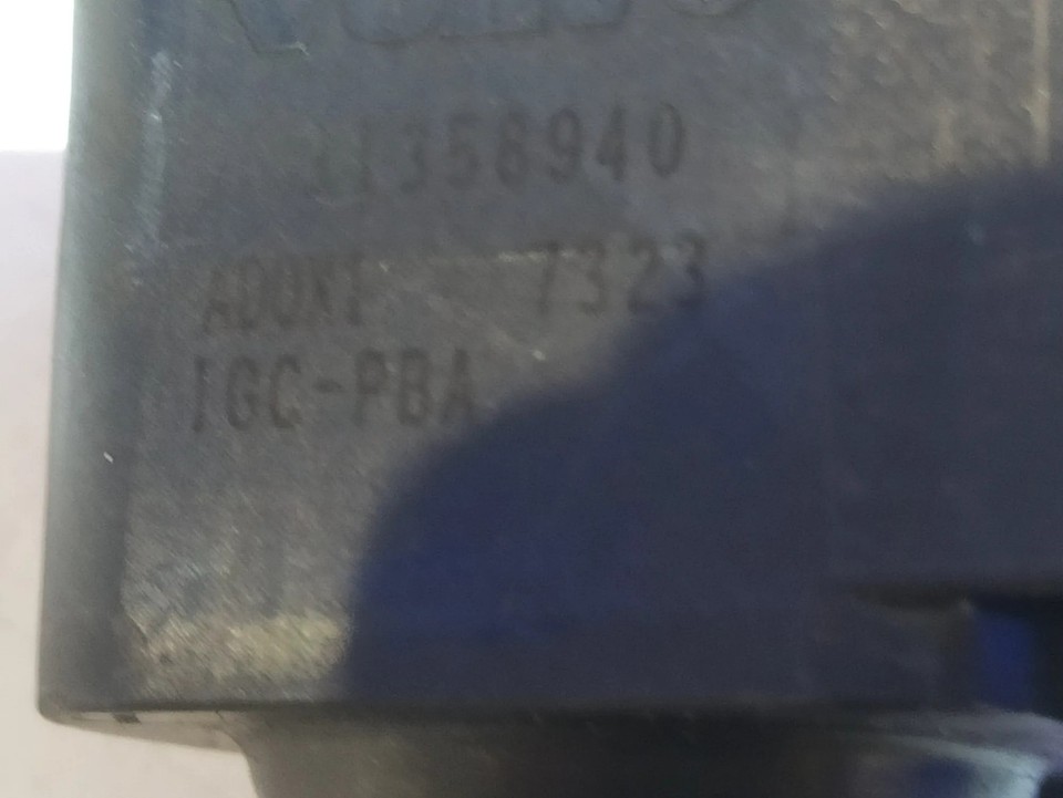 VOLVO S60 II High Voltage Ignition Coil 31358940 2.00 Petrol 180kw ...