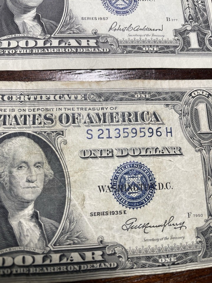 Lot Of 6 Old US Currency $1 Silver Certificates, $2 & 5 Red Seals Barr ...