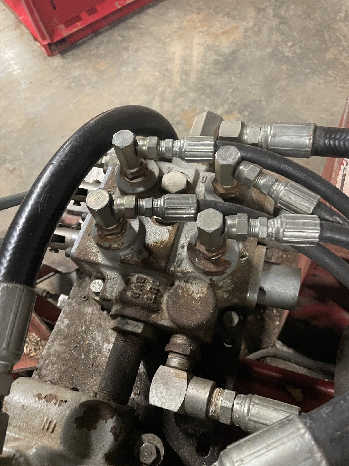 TIMBERWOLF LOG SPLITTER TW-5 HYDRAULIC 4 Way Wedge And LOG LIFT , Good ...