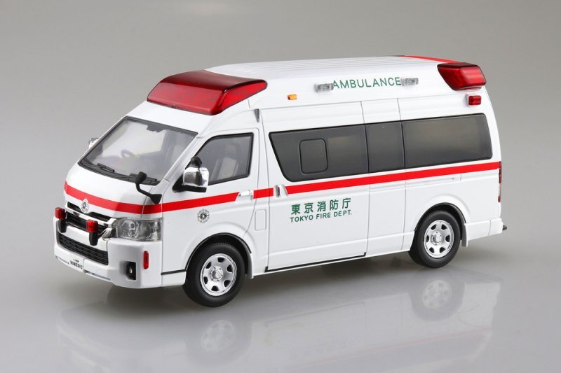 Aoshima 1/32 Scale Model Car The Snap Kit 02-HM Toyota HiMedic Hiace ...