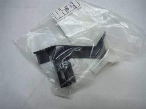 2016-2018 HYUNDAI TUCSON FRONT RIGHT BUMPER COVER SIDE RETAINER OEM ...