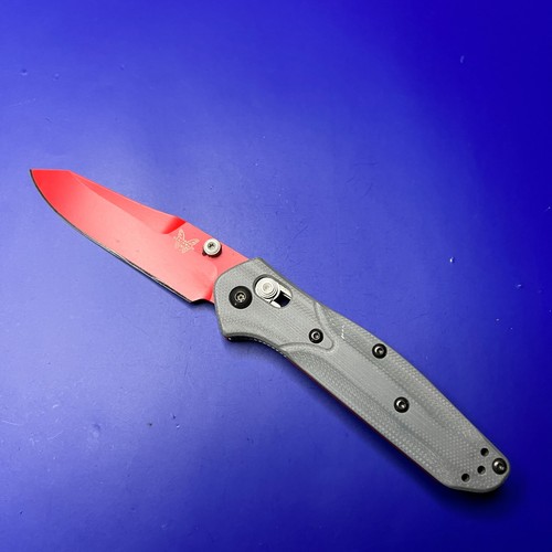 Benchmade 945RD-2401 Mini Osborne S90V Red/Gray G10 Axis Shot Show ...