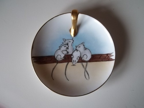 Vtg Austria?BLUE/YELLOW/BROWN/WHITE MICE Candy/Nut DISH Gold Handle 5. ...