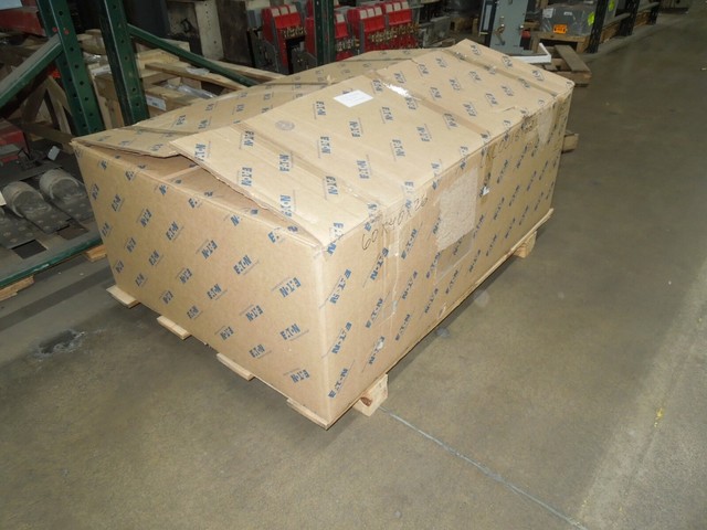 Eaton Pow-R-Way III LKC0018788 400A 3ph 3w 50 HSG 480V Copper End Tap ...