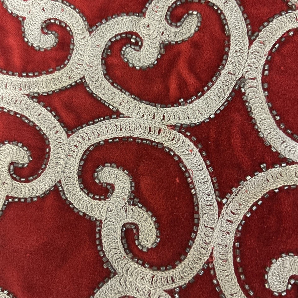 Pier 1 Imports Christmas Holiday Table Runner Red Beaded 100% Cotton 14 ...
