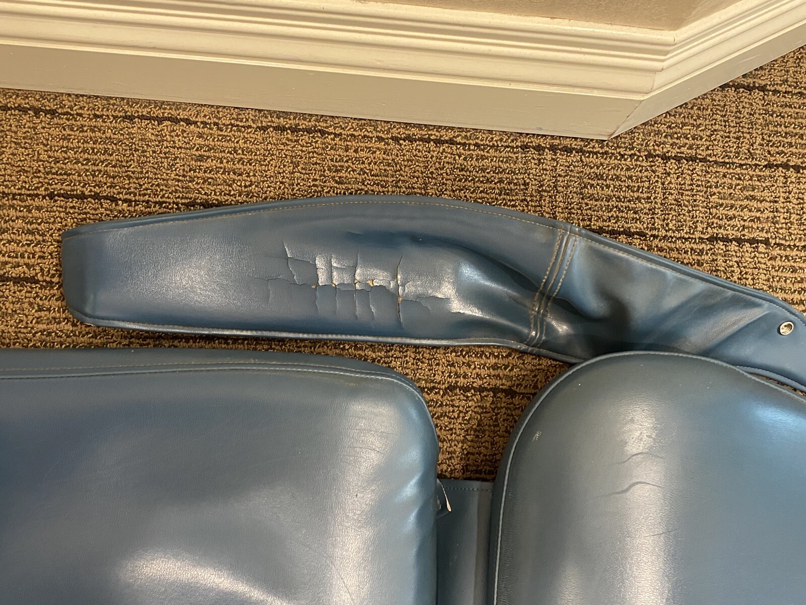 Adec Dental Chair 1005 Priority Green Or Blue Upholstry Set. | eBay