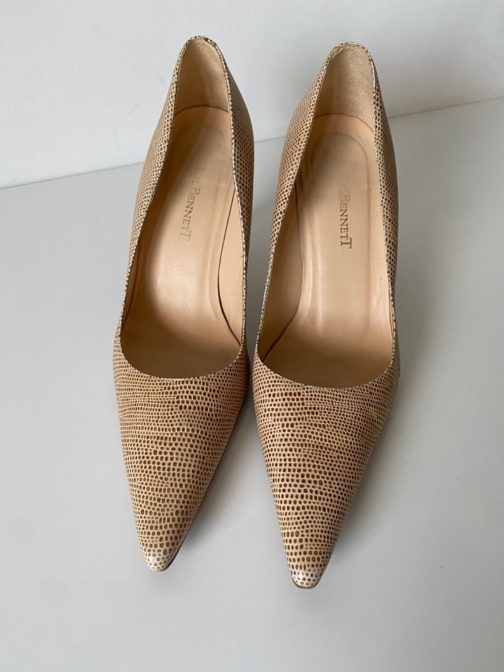£269 LK Bennett in Cream/Brown Pointed Toe Courts EU38 US8 UK5 | eBay ...