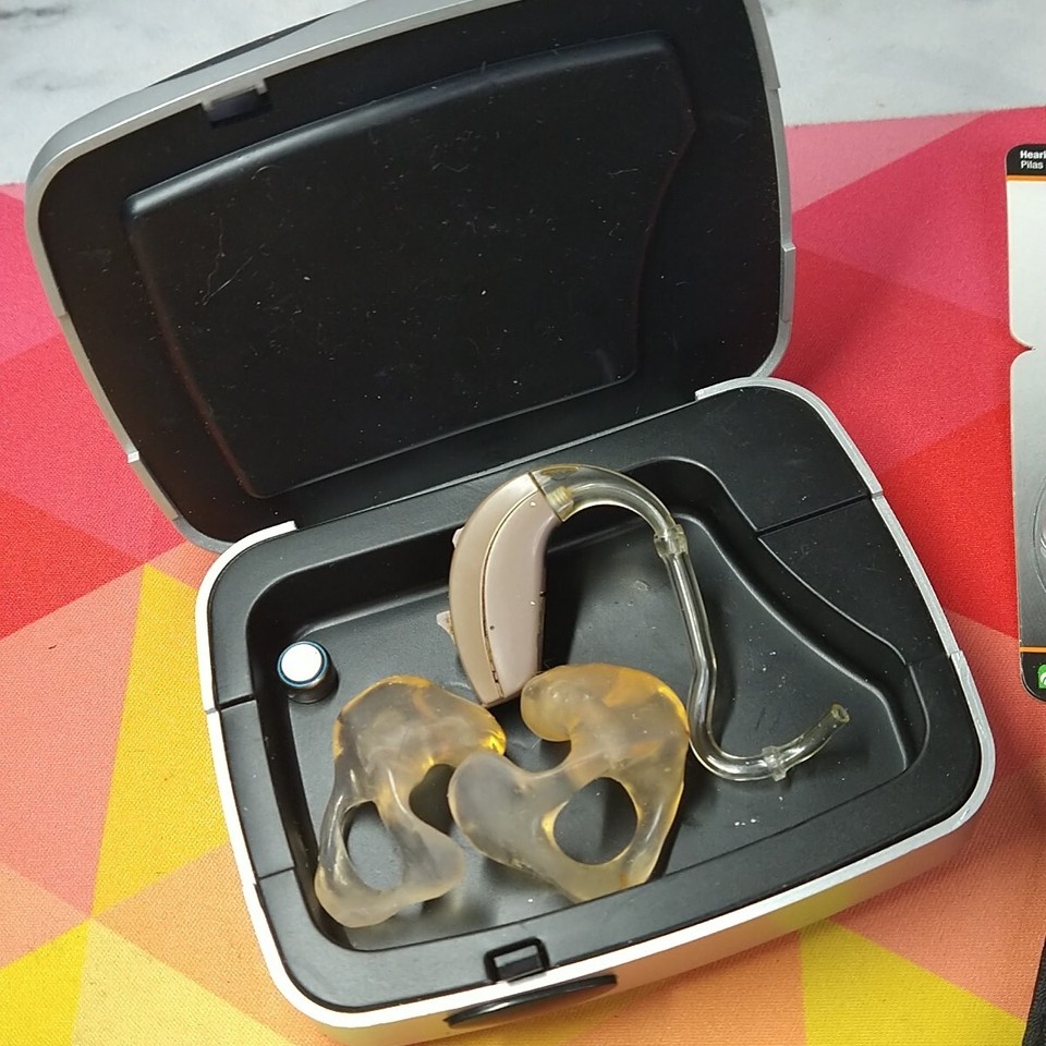 Resound ZIGA (ZG71-DVI) Hearing Aid Single Battery Powered W/Case and ...