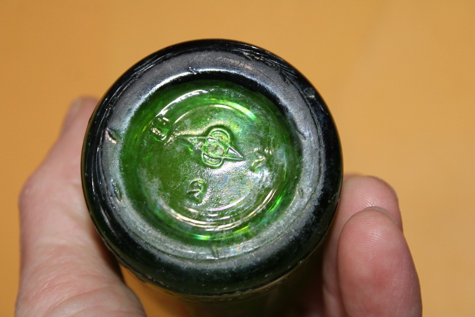 1937 Seven Up 7up Bottle Embossed Neck 8 Bubble Birmingham Alabama R R ...