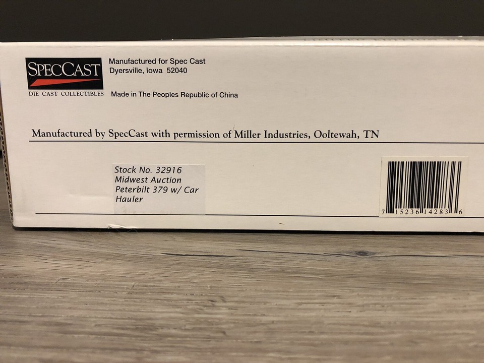SpecCast 32916 1:64 Scale Midwest Auction Pete 379 w/ Multi-Vehcle ...