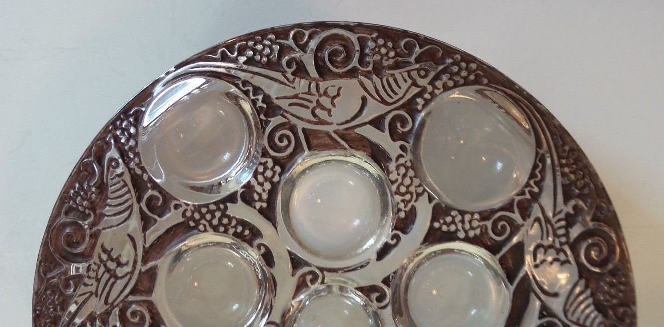 Lalique Crystal ROGER Art Glass Dresser / Powder Box, Bronze/Brown ...