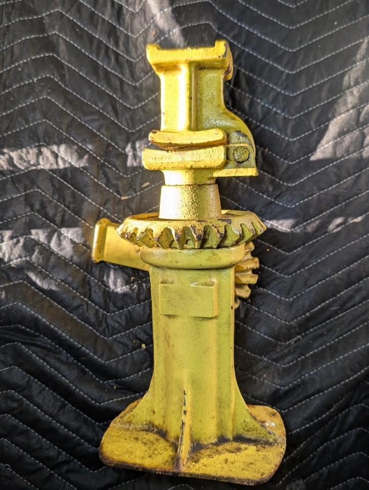 Vintage Railroad Mechanical Track Jack C562 C542 | eBay