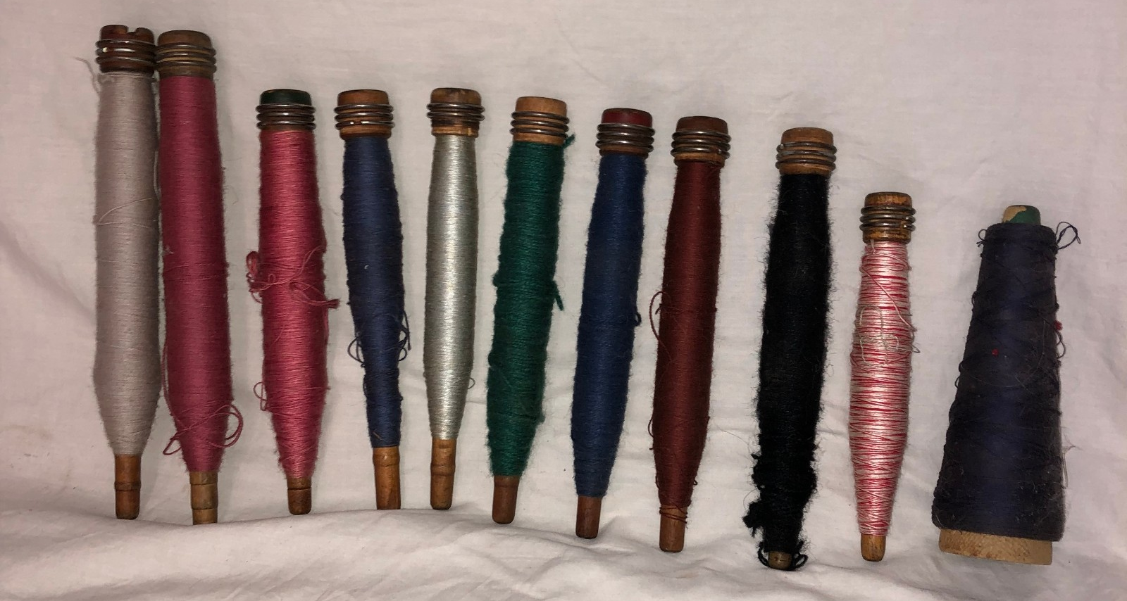 Lot of 10 Antique Wood Quill Thread/Yarn Weavin Spinning Spindle ...
