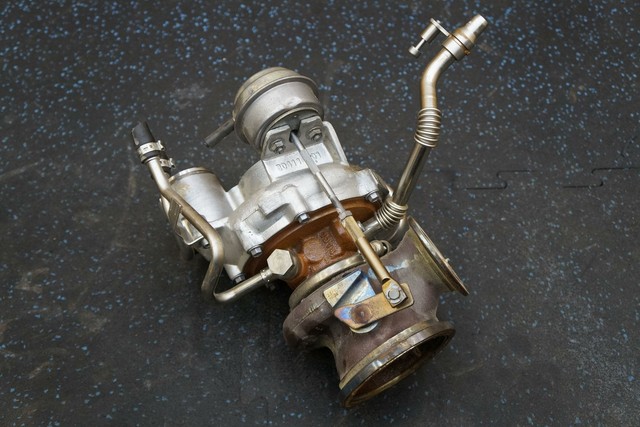 Turbocharger 11657646093 4.4L V8 BMW X5 X6 E70 E71 F01 F10 F12 F15 F16 ...