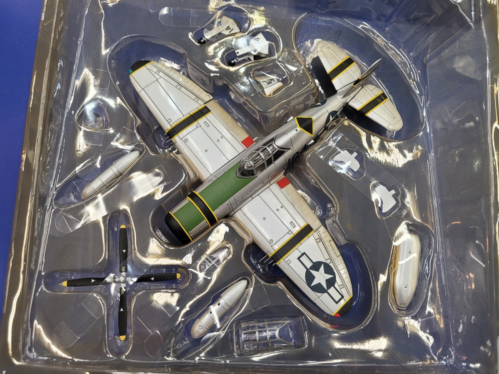 DRAGON WINGS 1/72 P-47D Razorback of the 47th Fighter Squadron Diecast ...