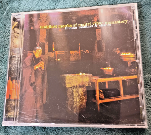 Buddhist Monks of Maitri VIhar Monestry - Buddhist Tibetan Mantras ...