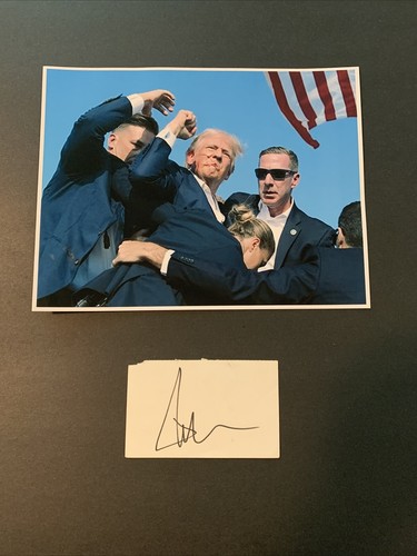 President Donald J Trump Hand Signed Autograph Photo Display | eBay