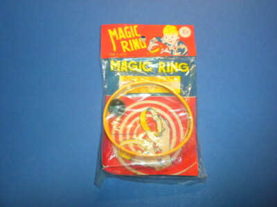 MAGIC RING toy sealed on card MOC vintage dime store 1960's? Made in ...