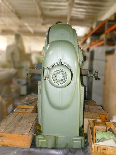 10 HP Universal Vertical C-Frame Mill 4V / NT50 Spindle CUTS HARD TOUGH ...