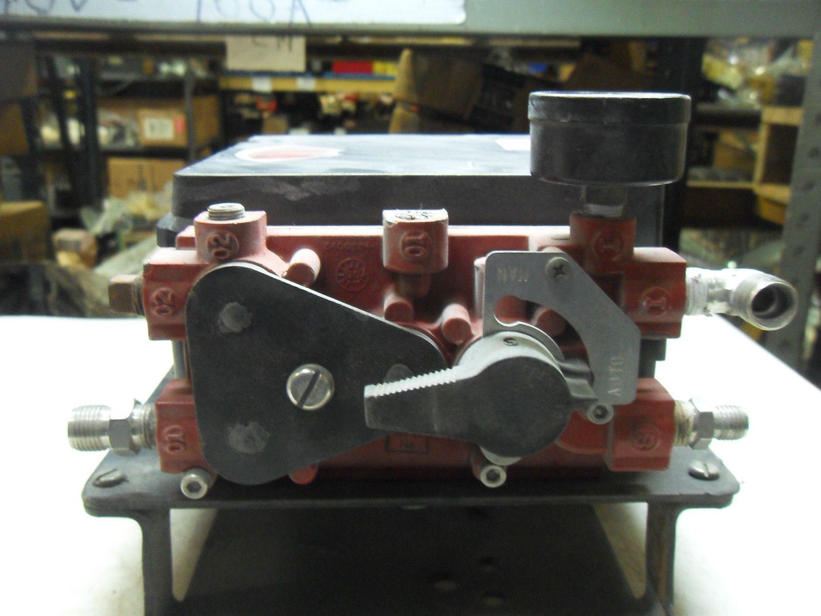 Bailey AV112100 Pneumatic Positioner With Manifold for sale online | eBay