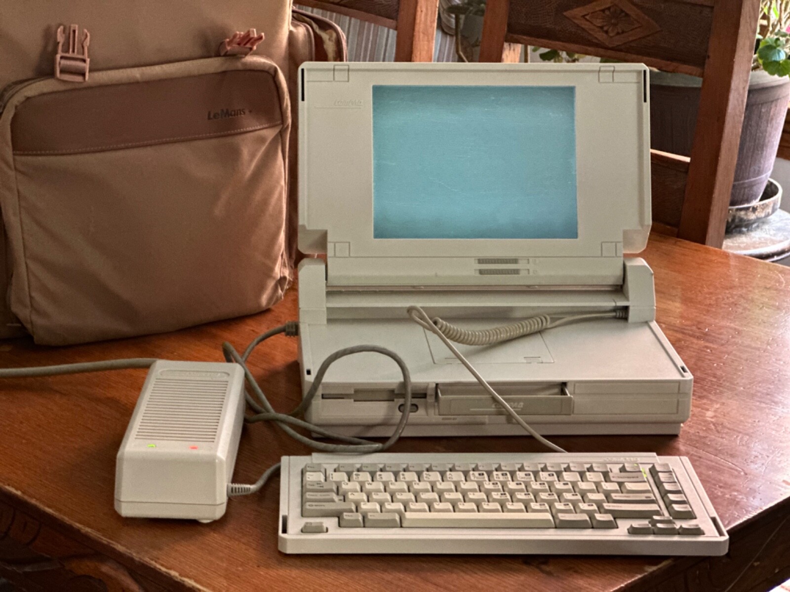 Compaq SLT/286 Computer Model 2680 Powers On/Display Working Compaq’s ...