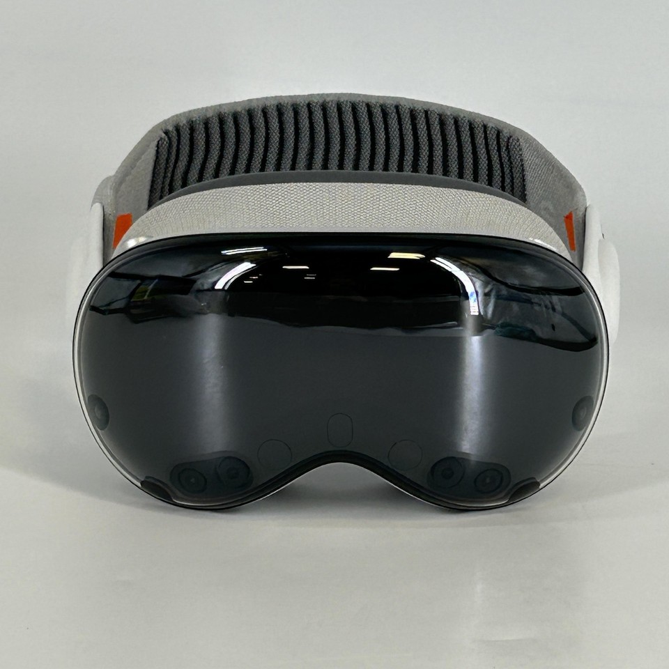 Apple Vision Pro VR Headset 256GB w/ Light Seal-21W/Solo Knit Band-S ...