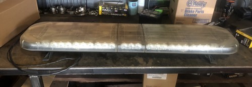 Whelen LED Amber Lightbar 50” With Controller | eBay