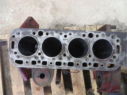 International IH C153 Engine Block Used block needs to have the bore ...